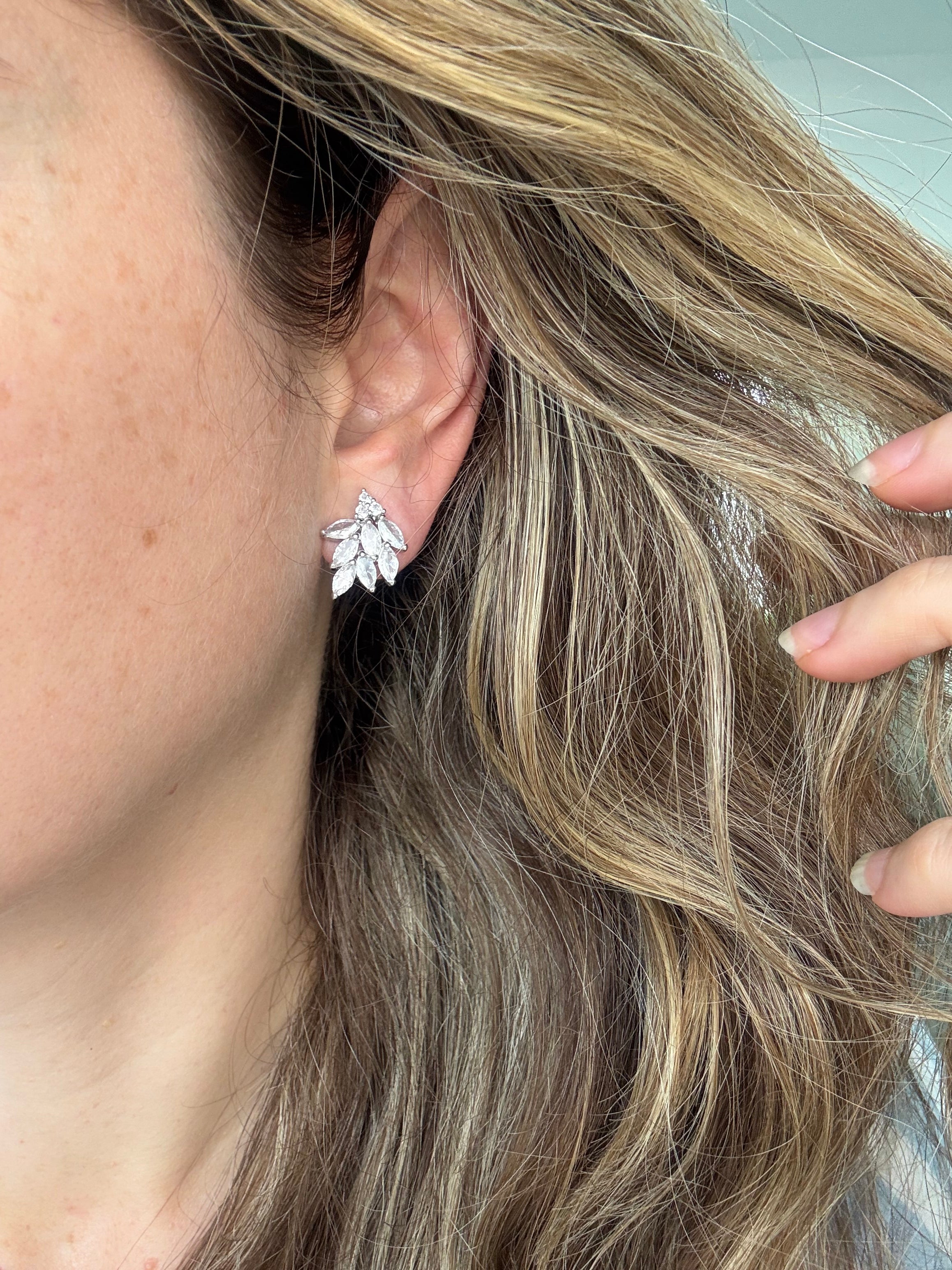 Yummy Cluster Stud – Queens Candy