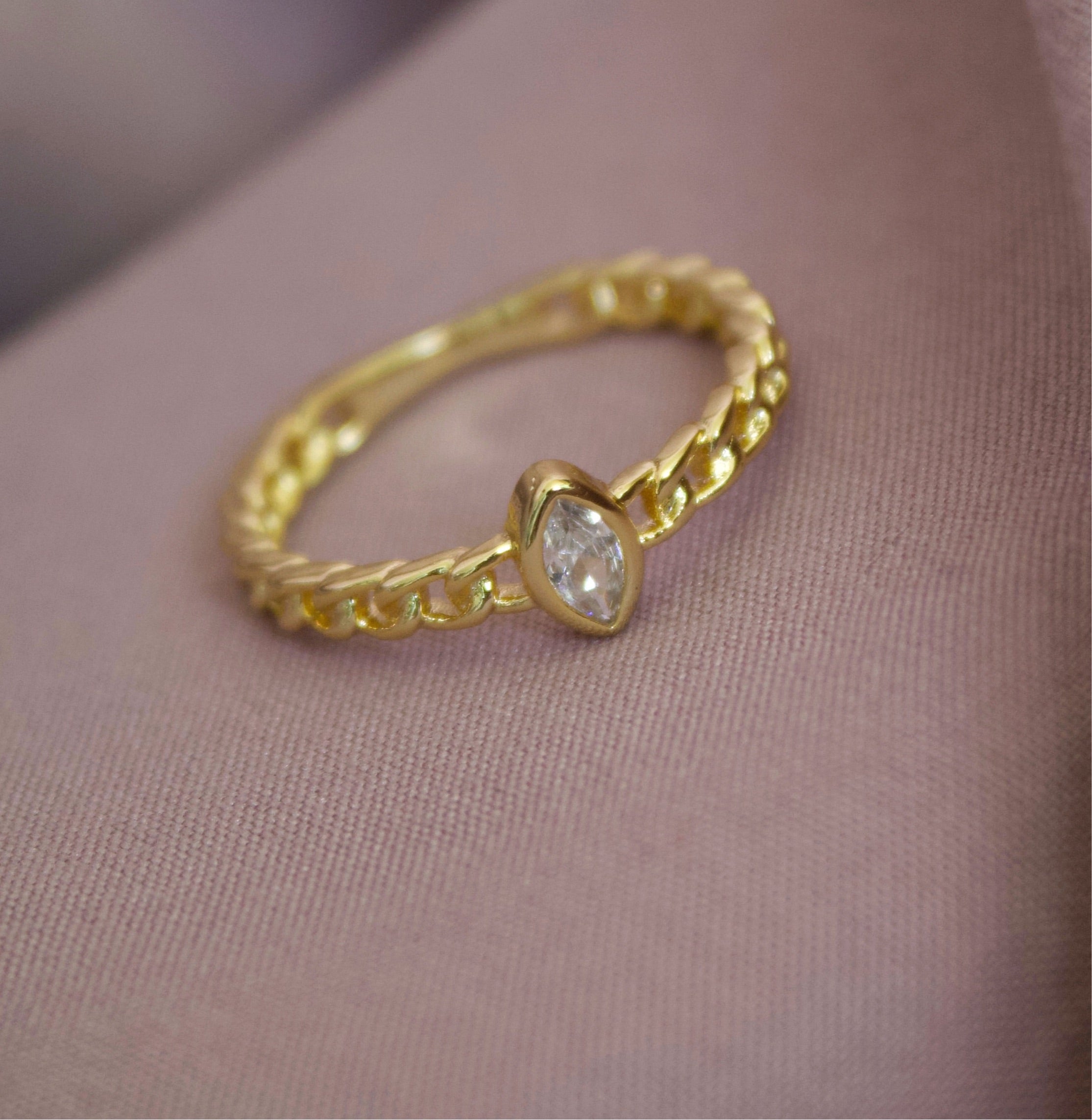 Marquise Chain Ring – Queens Candy